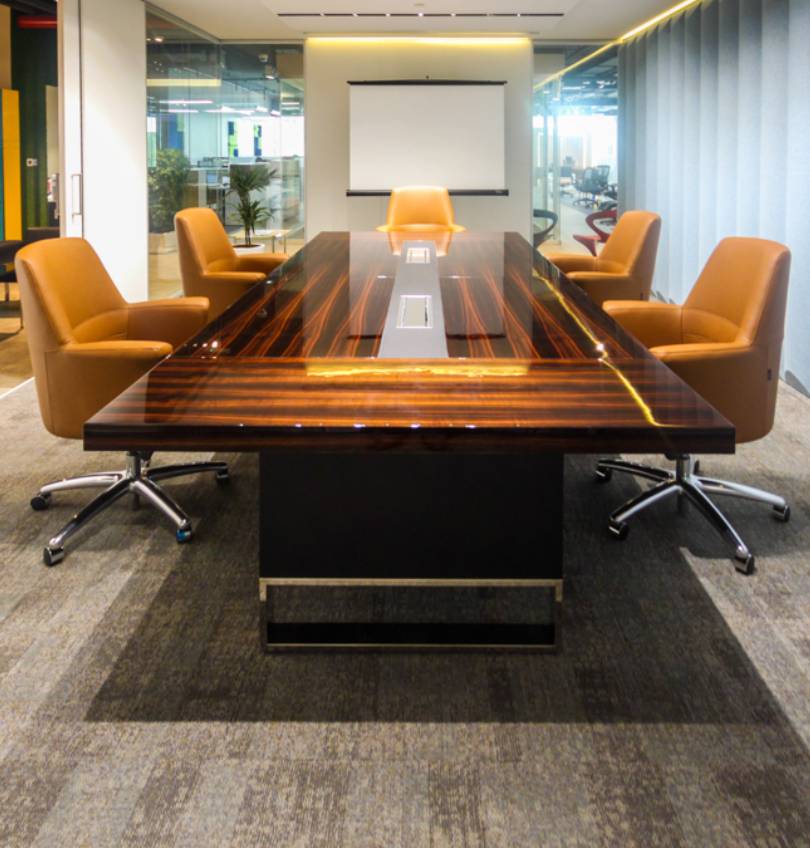 Linea Uno Conference Table | BAFCO