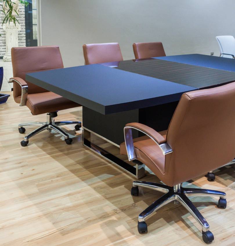 Linea Uno Curved Meeting Table | BAFCO